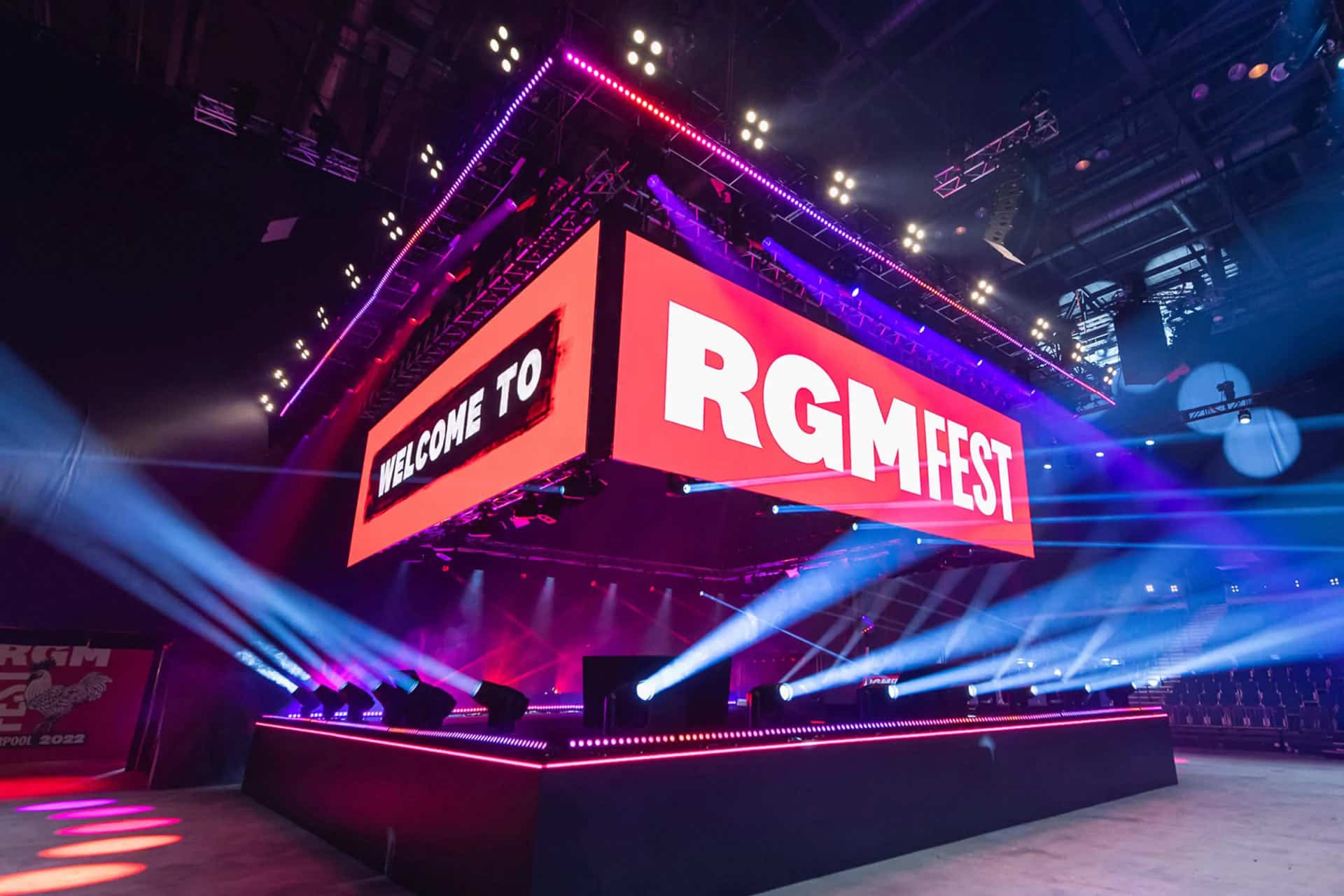 Big LED Screens Panels in custom shapes and sizes - Led Video Walls ...