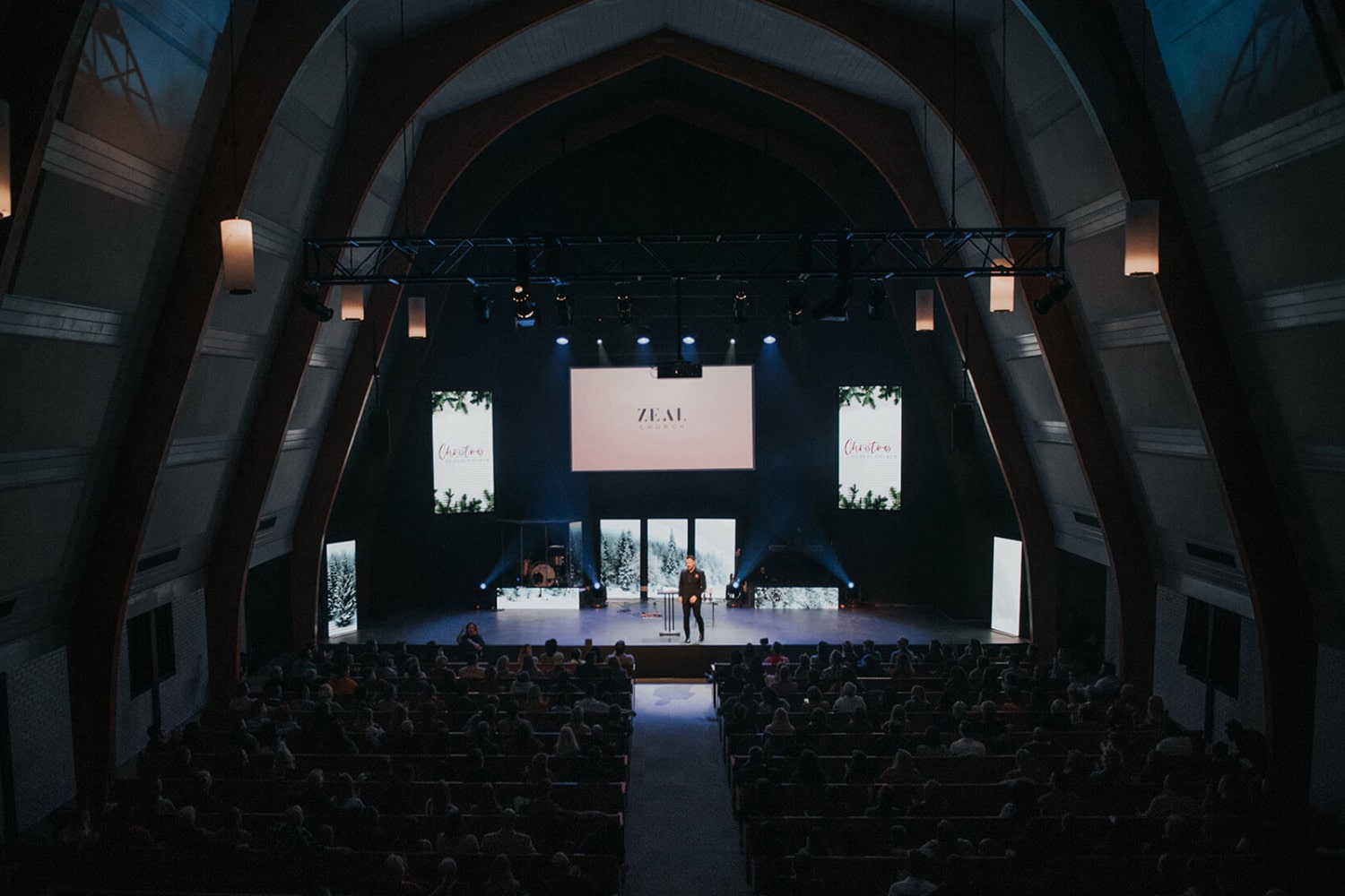 How to display Bible verses and song lyrics on LED screens - Led Video ...